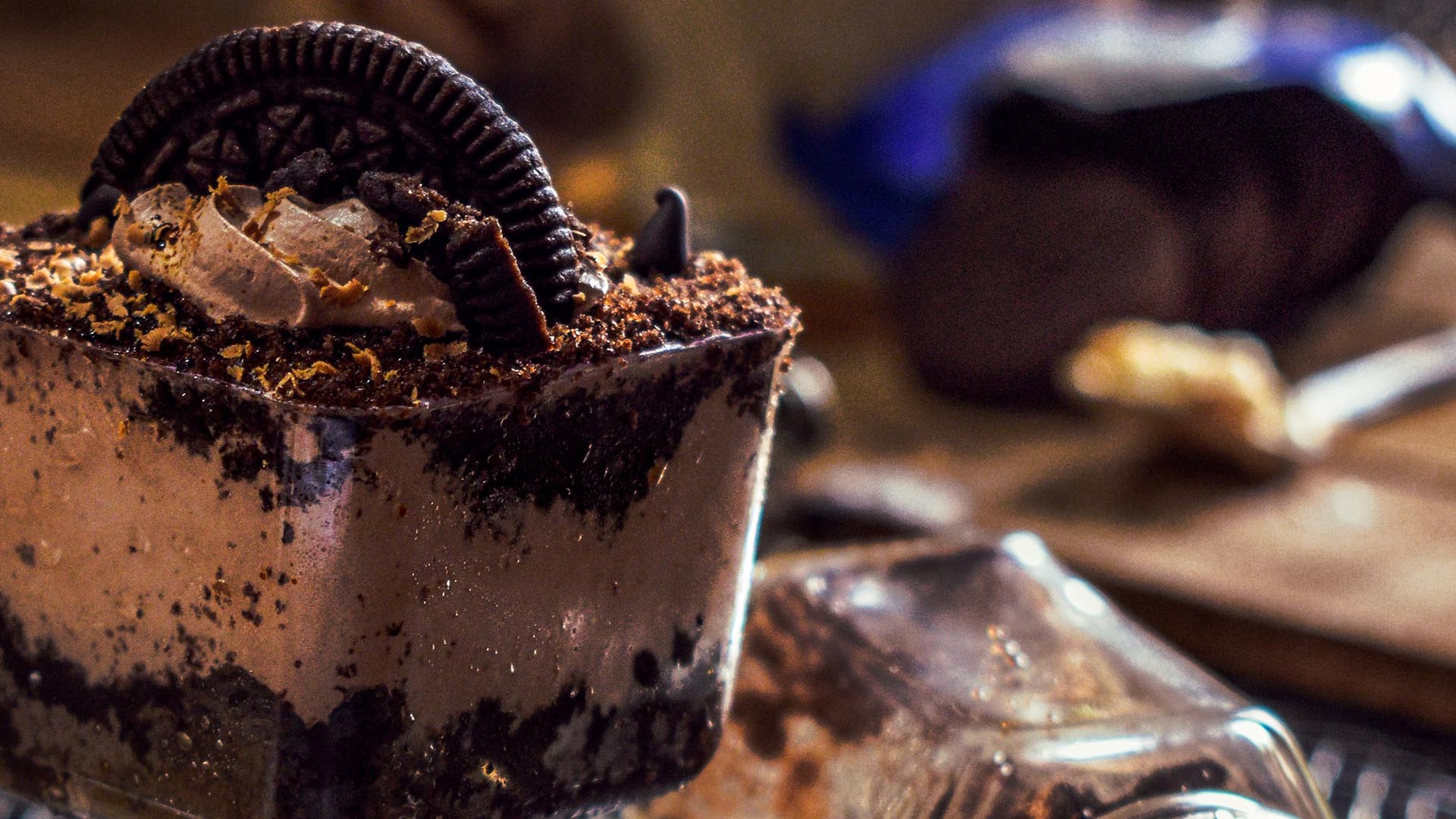 A Little Bit About Mousse Cakes – Onyx Hive Cakes